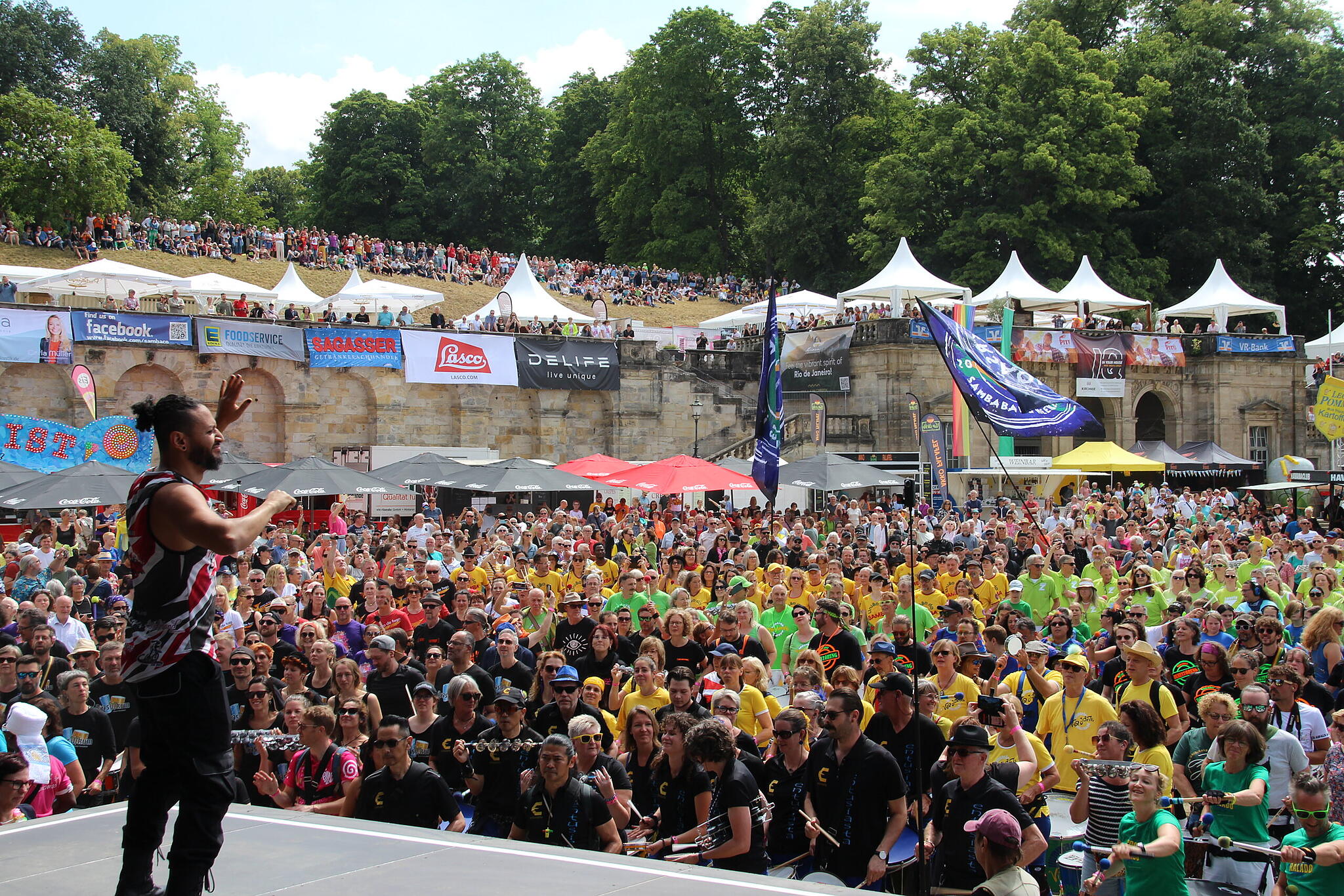 Samba-Festival Coburg: Trommeln für den Frieden