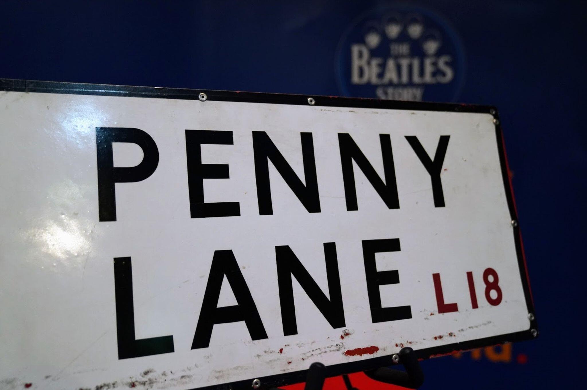 Schild der berühmten Penny Lane wieder aufgetaucht