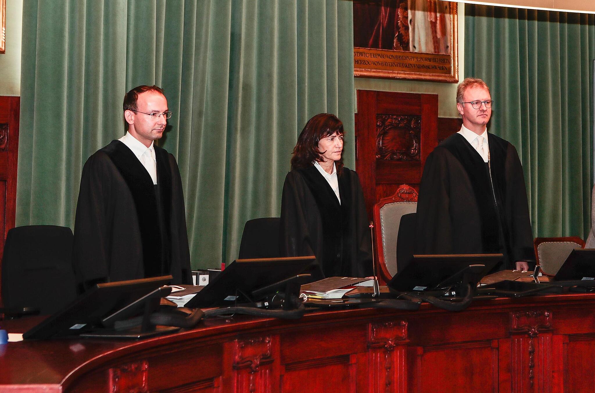 Doppelmord in Mistelbach: Hat die Tochter der Opfer die Tatbeteiligung ...