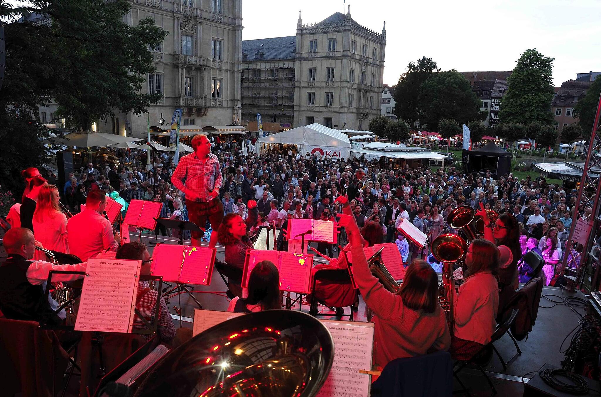 Coburger Schlossplatzfest: Veranstalter spenden für Kultur-Tafel