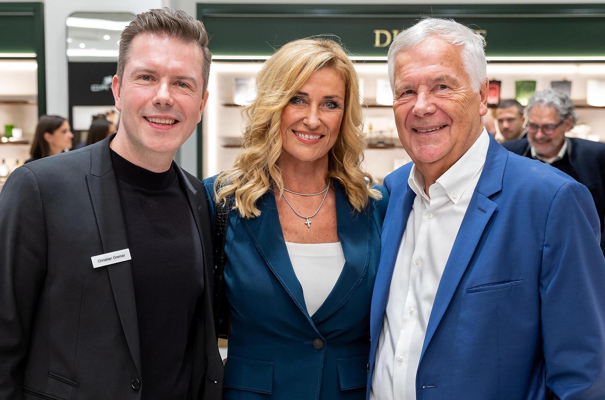 Die Nürnberger Modehauskette Wöhrl feiert Neueröffnung am Stammsitz ...