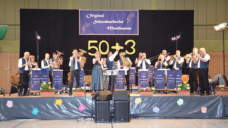 Original Schwabachtaler Musikanten feiern 50. Geburtstag
