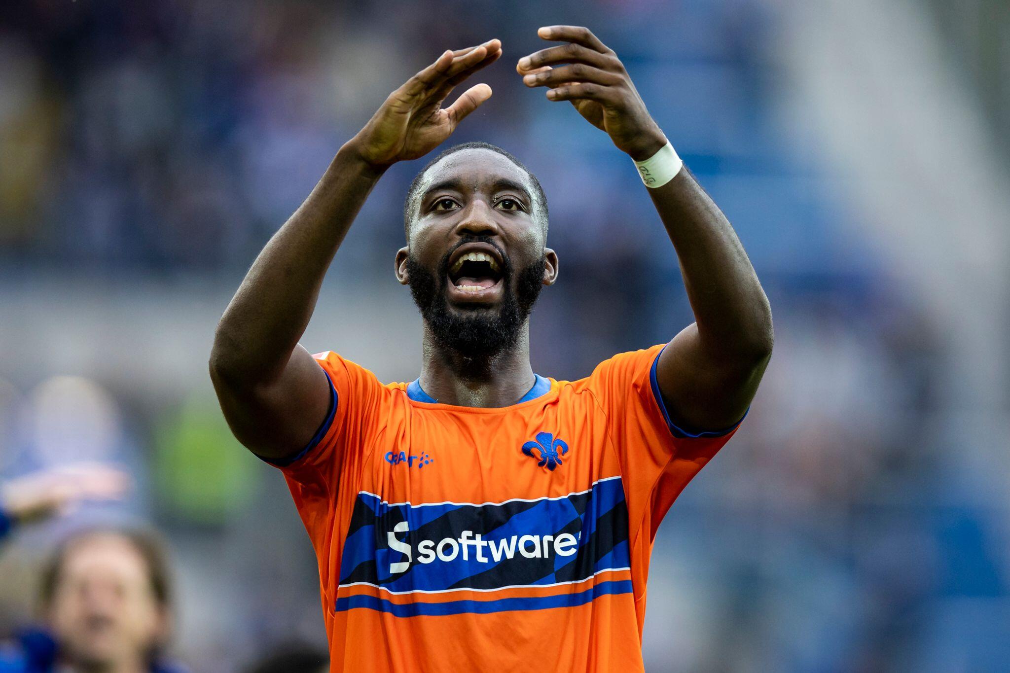 Augsburg-Neuzugang Pfeiffer für drei Spiele gesperrt