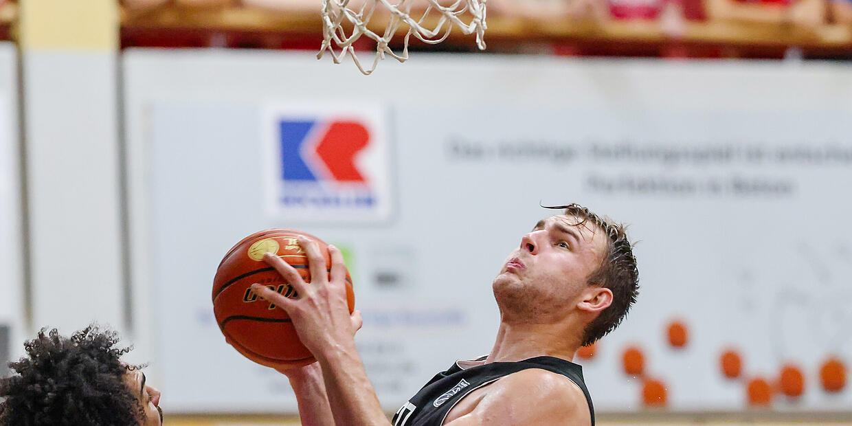 Bamberg Baskets gewinnen Testspiel beim FC Bayern München
