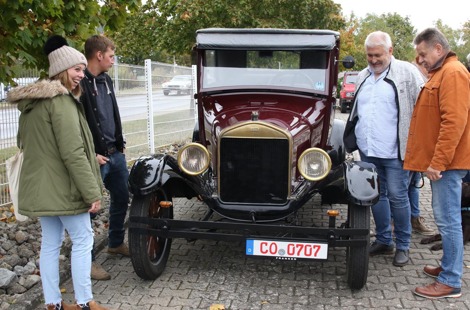 Über 600 Old- und Youngtimer bei der Oldtimer-Ausstellung in Untersiemau