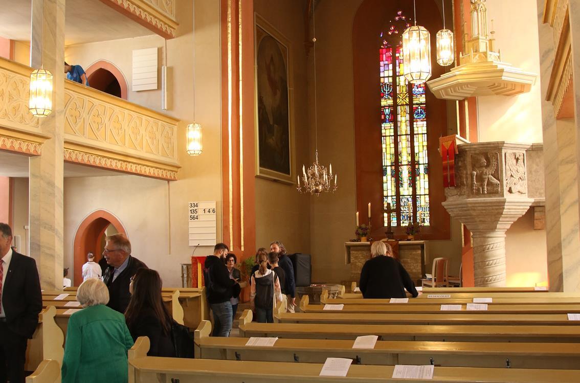 Neustadt feiert den 175. Geburtstag der evangelischen Stadtkirche St. Georg