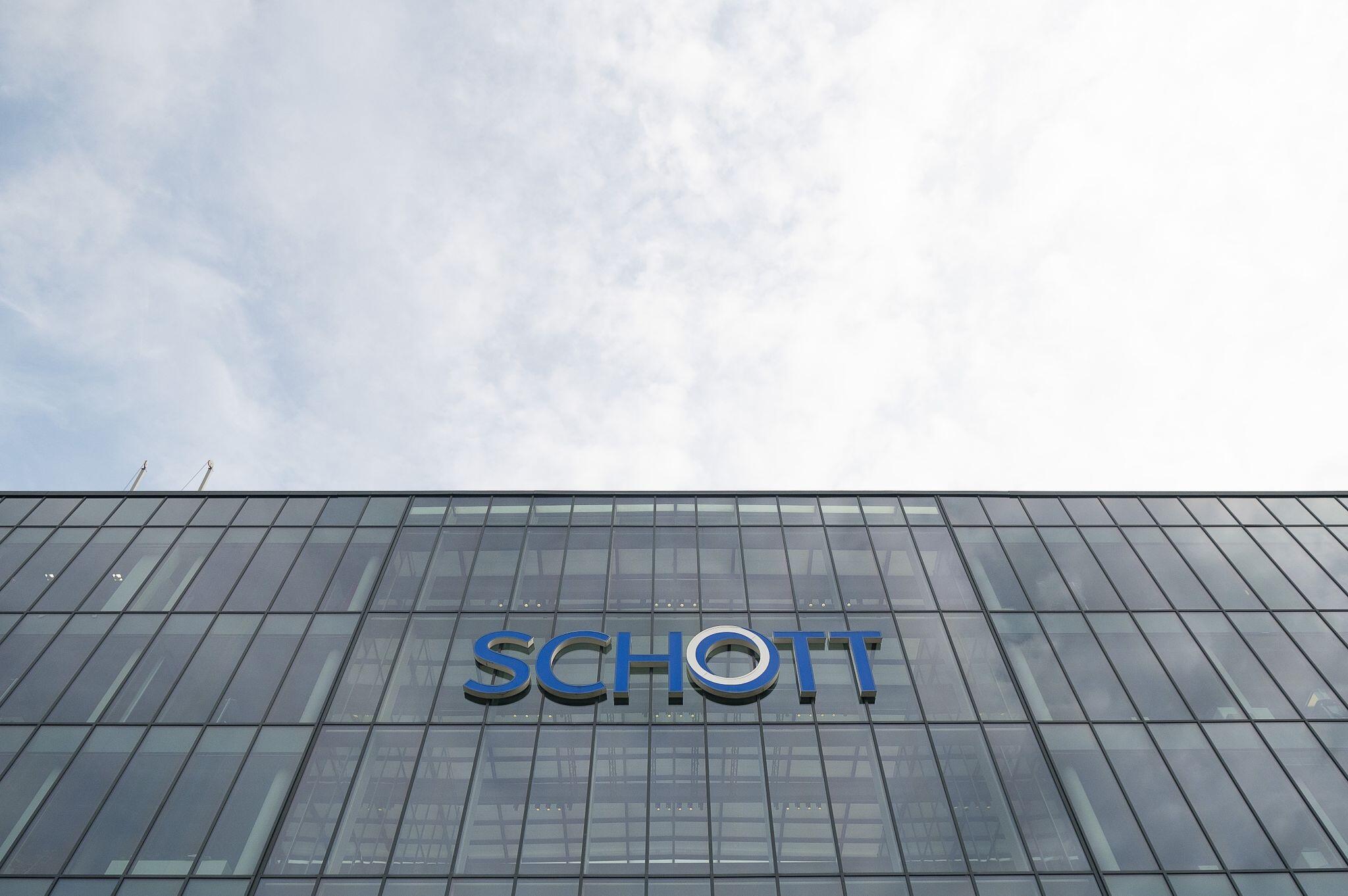 Schott-Mitarbeiter an zwei Standorten in Kurzarbeit