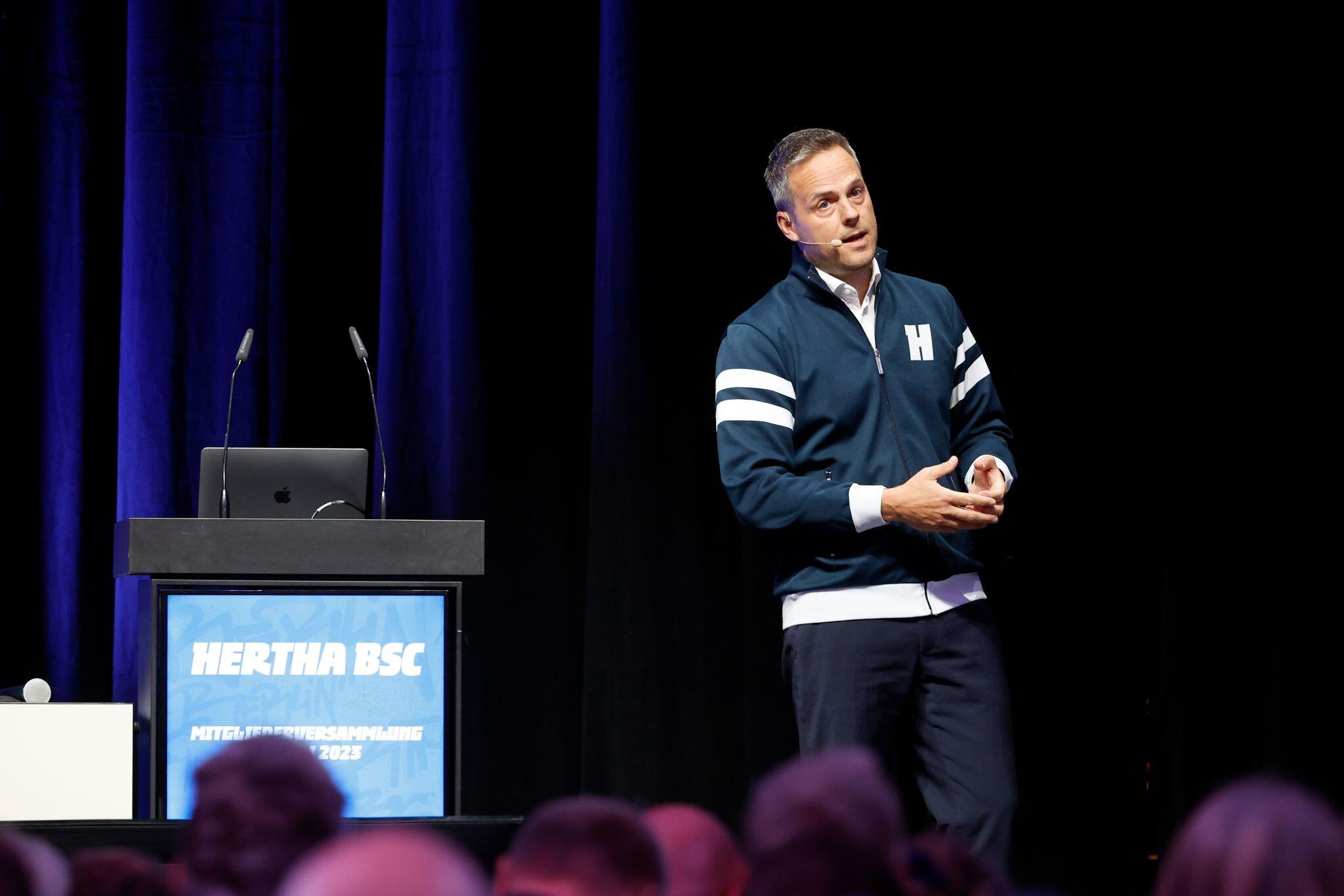 Hertha im Krisenmodus: Bernstein blickt trotz Sorgen voraus