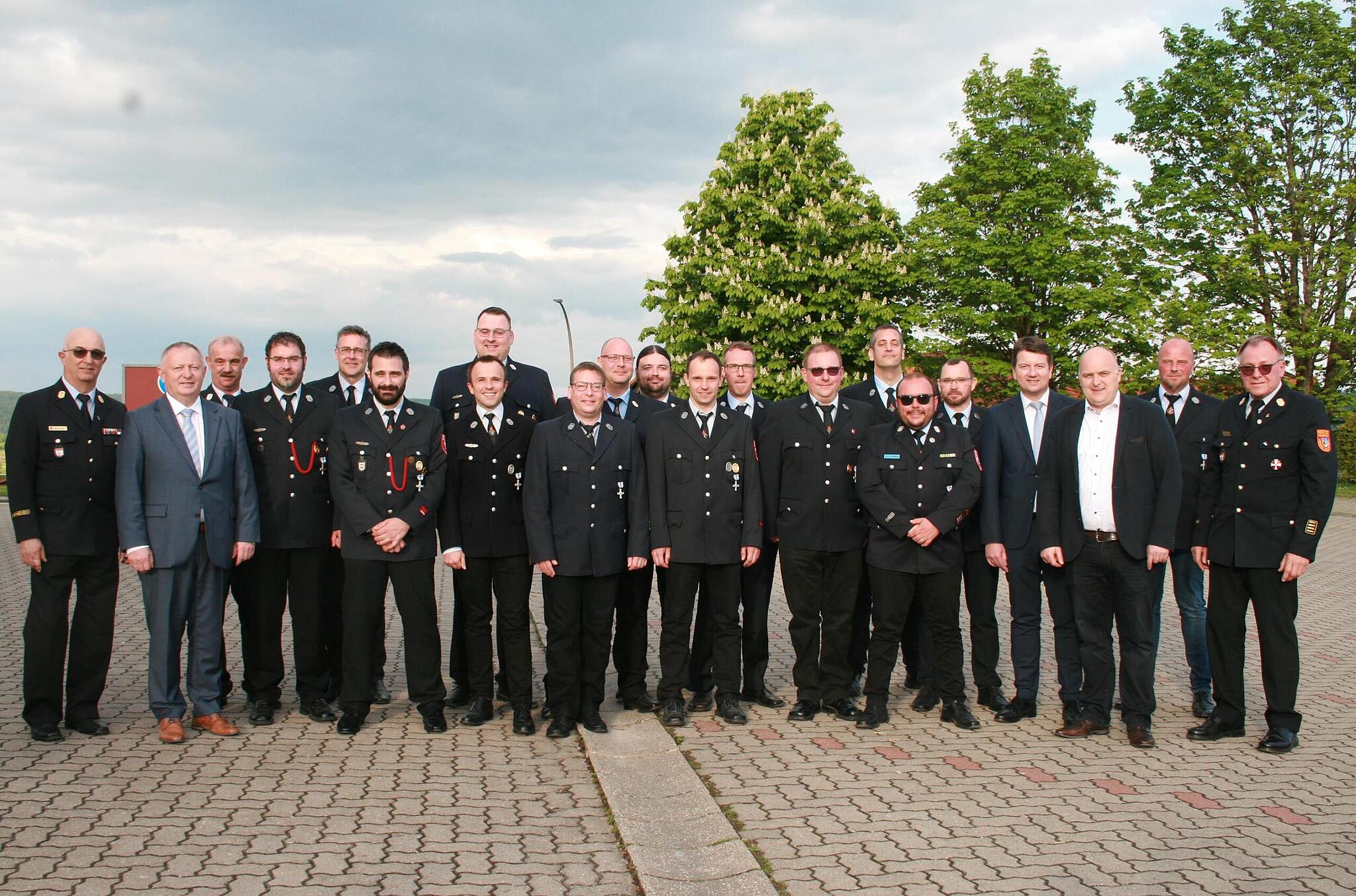 Staatliche Ehrungen gab es für die Feuerwehren aus Burkardroth