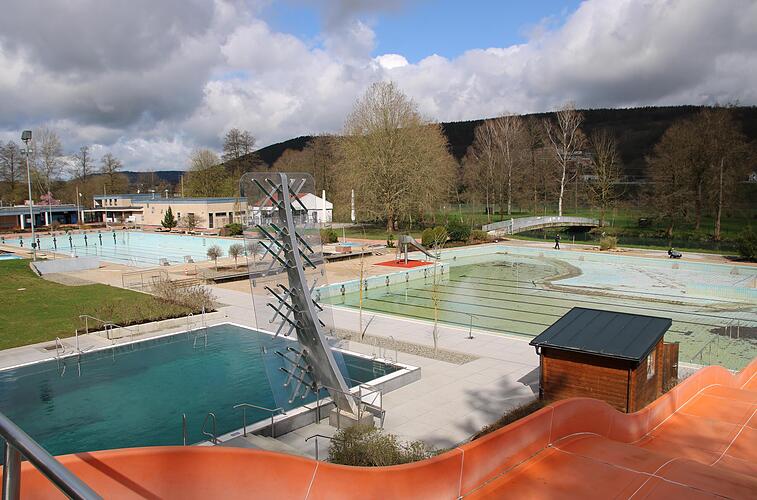 Im Kulmbacher Land lockt die Freibad-Saison mit vielen Attraktionen