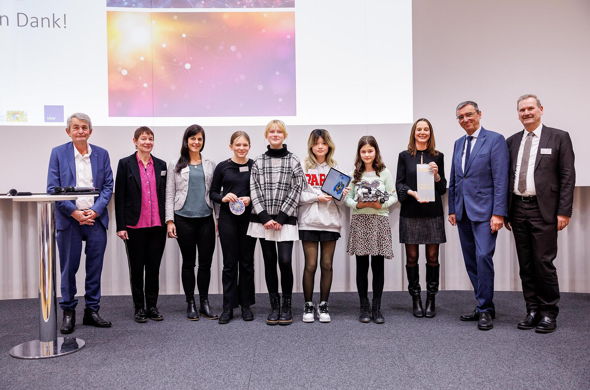 Die Realschule Herzogenaurach ist Mint21Digital-Netzwerkschule und ...