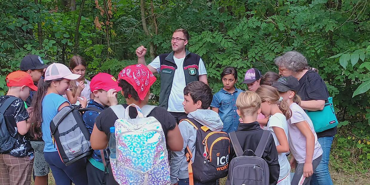 Seit zehn Jahren lernen Schüler aus Bamberg und Forchheim im Bruderwald ...