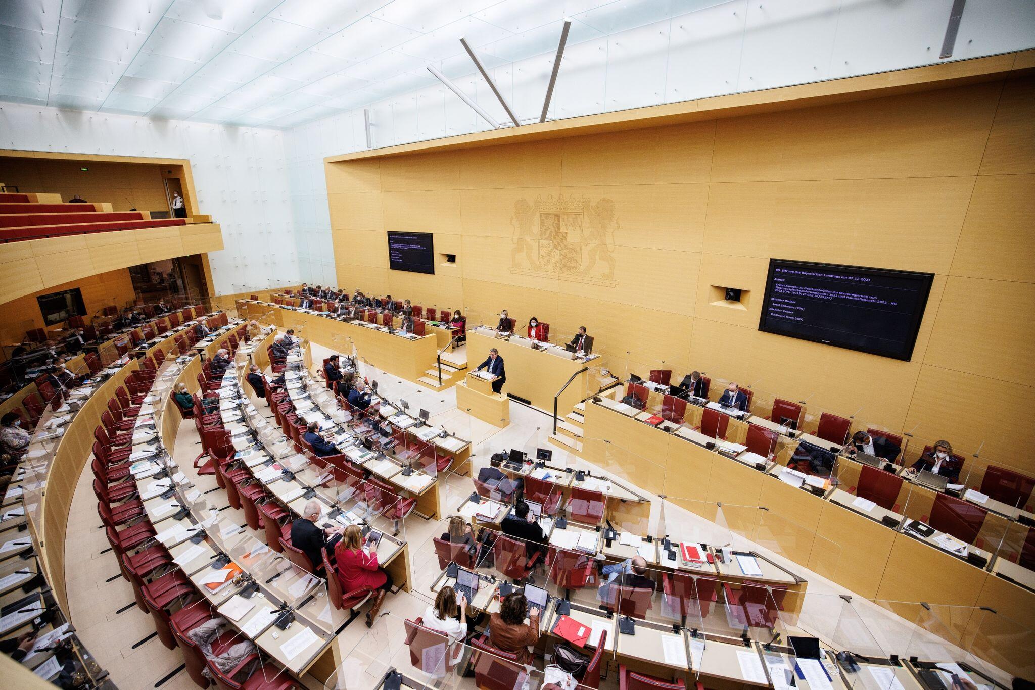 Wie wird der bayerische Landtag gewählt? Termin am 8. Oktober 2023