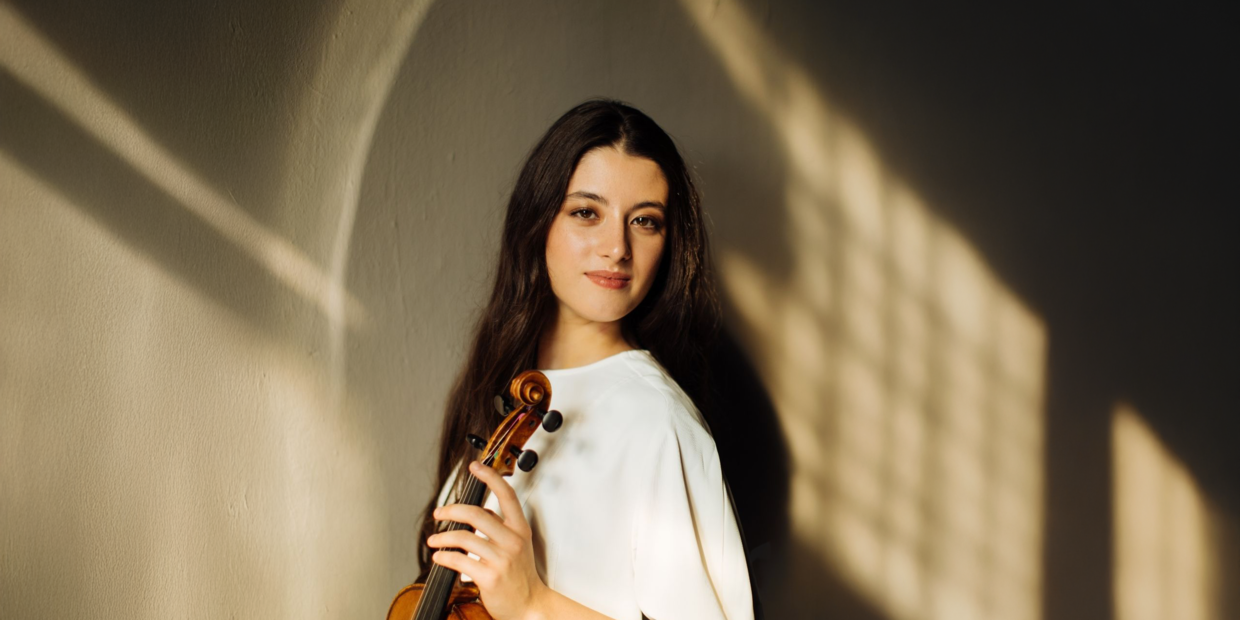 Bamberger Symphoniker: Geigerin María Dueñas überzeugt mit Mendelssohn