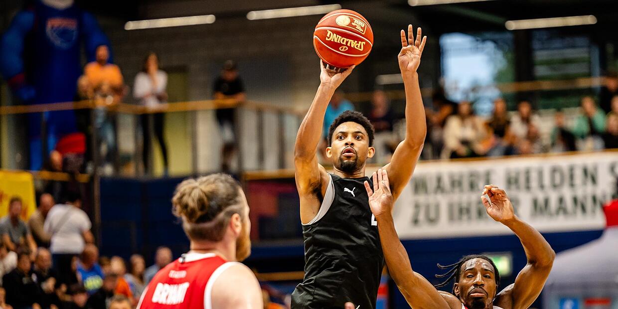 Basketball: Bamberg Baskets sind in der Basketball-Bundesliga beim MBC ...