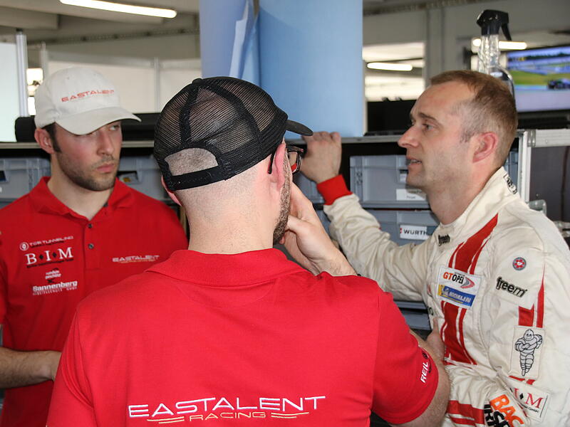 Tödlicher Unfall am Norisring: Stadt benennt Brücke nach Fahrer Pedro ...