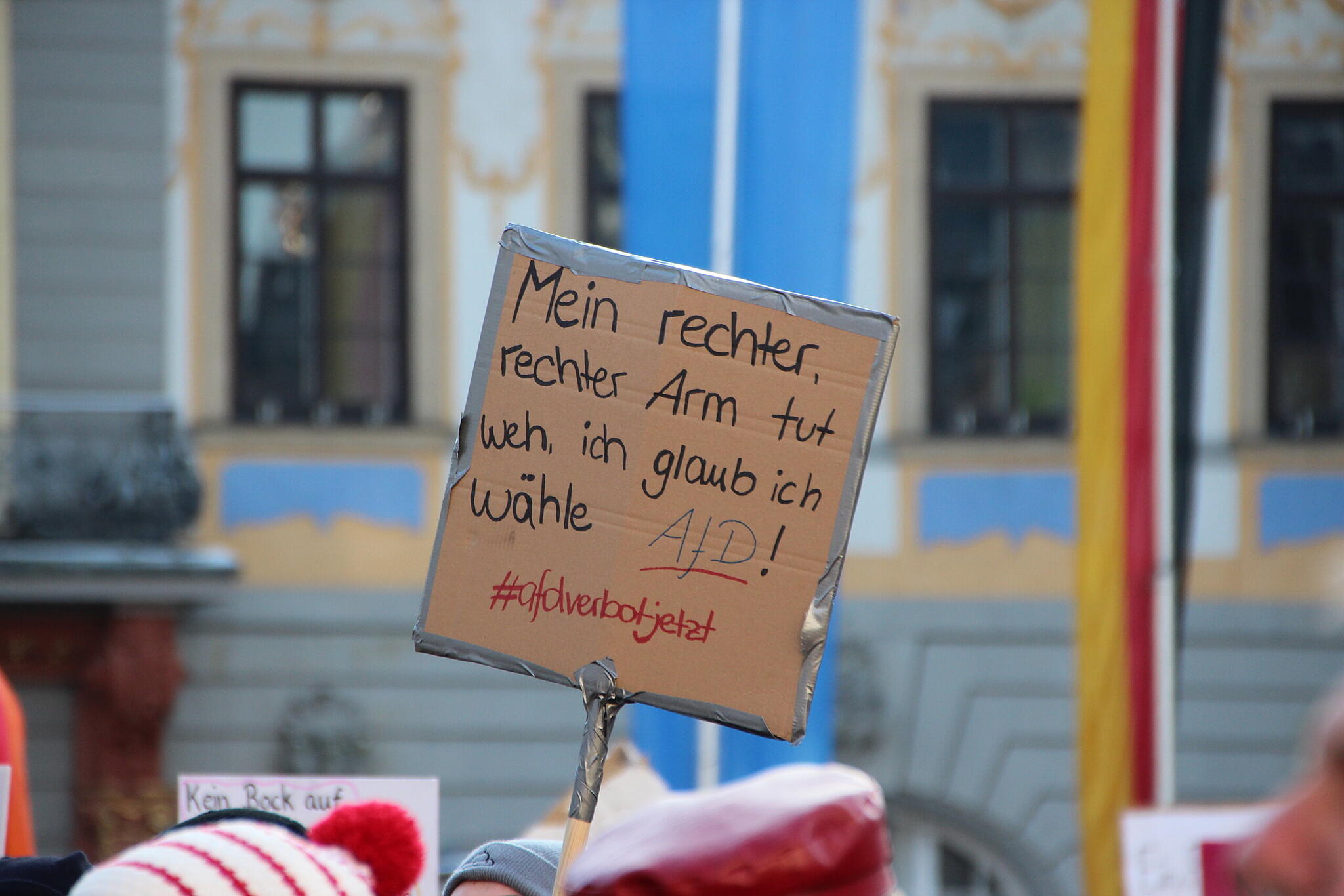 Mehr als 4000 Teilnehmer bei Demo gegen AfD und Rechts in Coburg