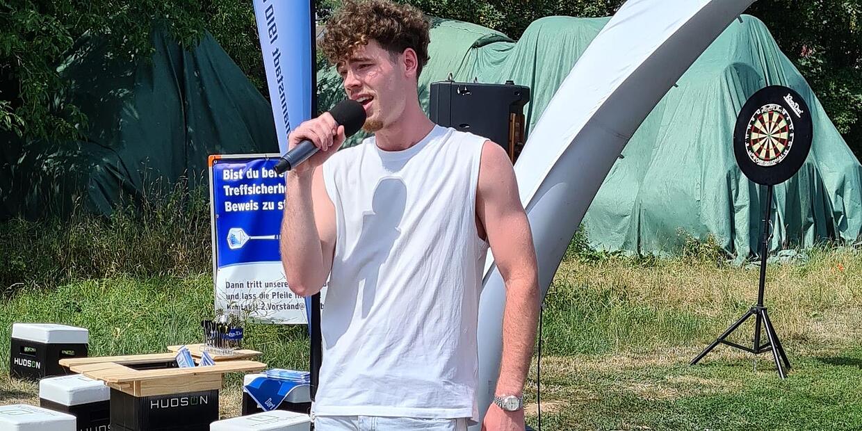 Ebermannstadt: Jan Schäfer hat seinen ersten Auftritt als Rapper