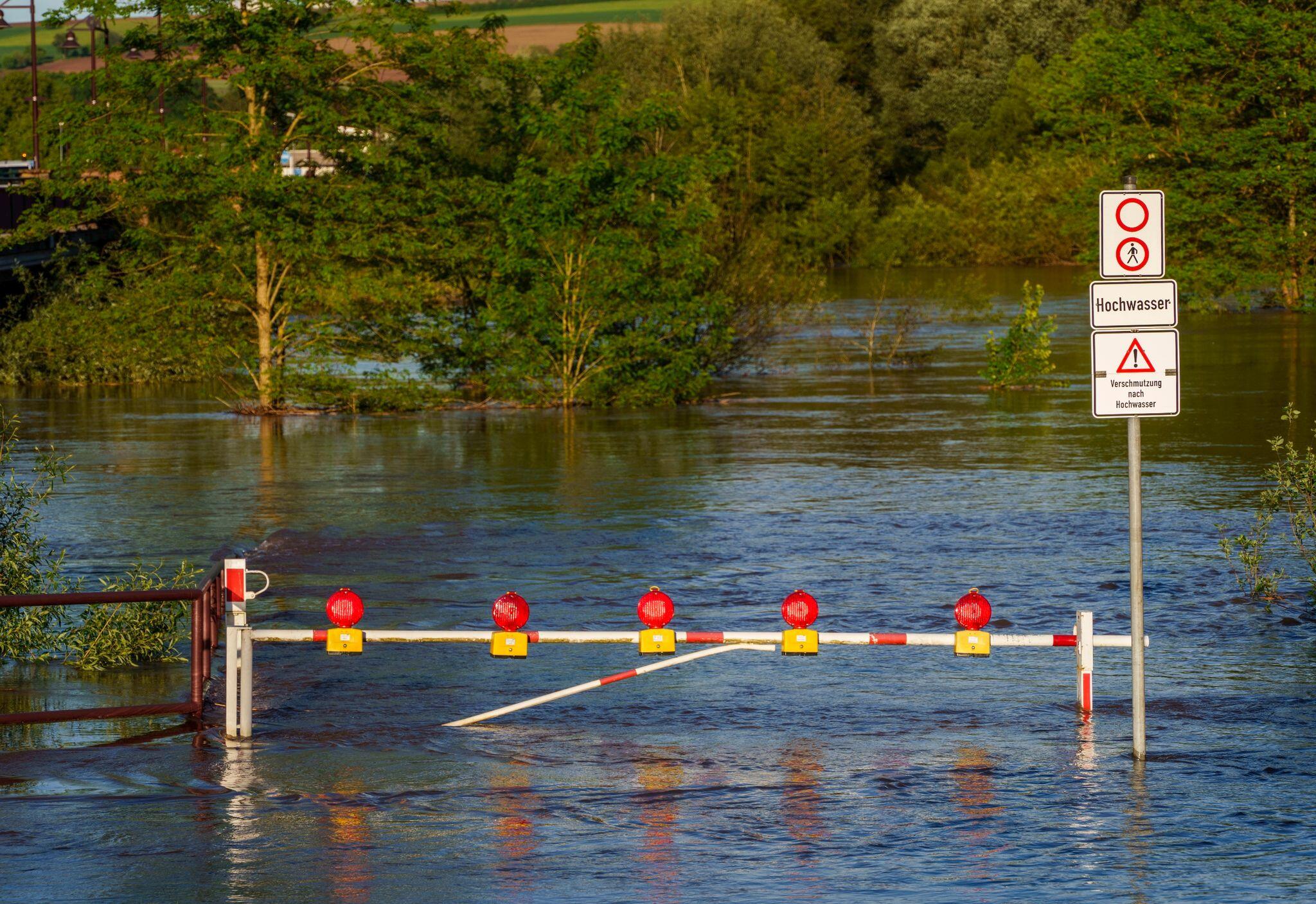 Frau stirbt nach Hochwasser-Rettungseinsatz