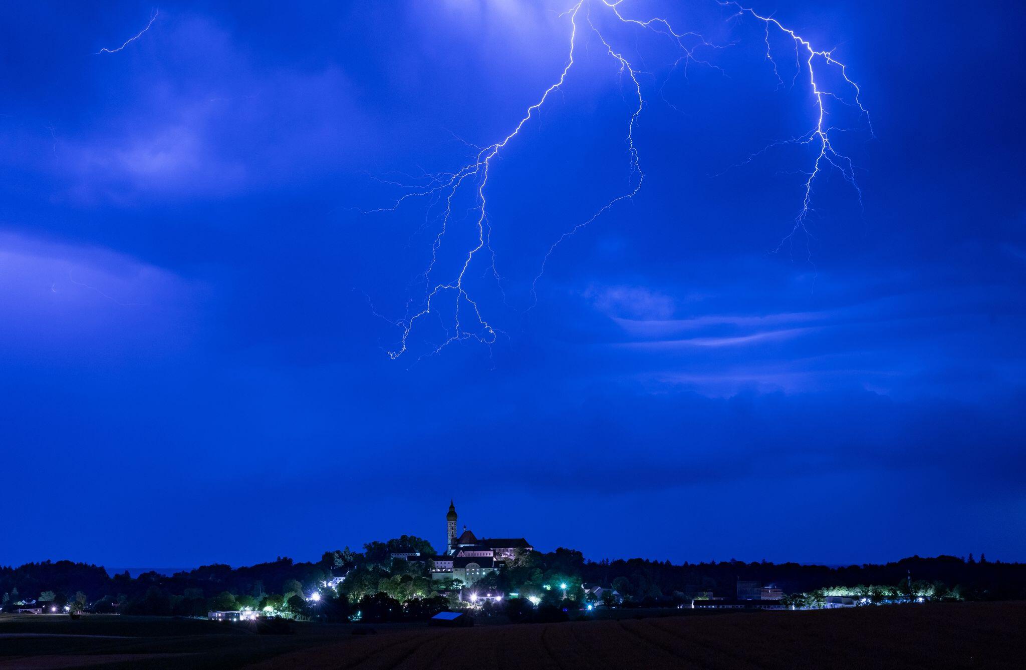 Nach der Hitze: Schwere Gewitter in der Nacht in Bayern