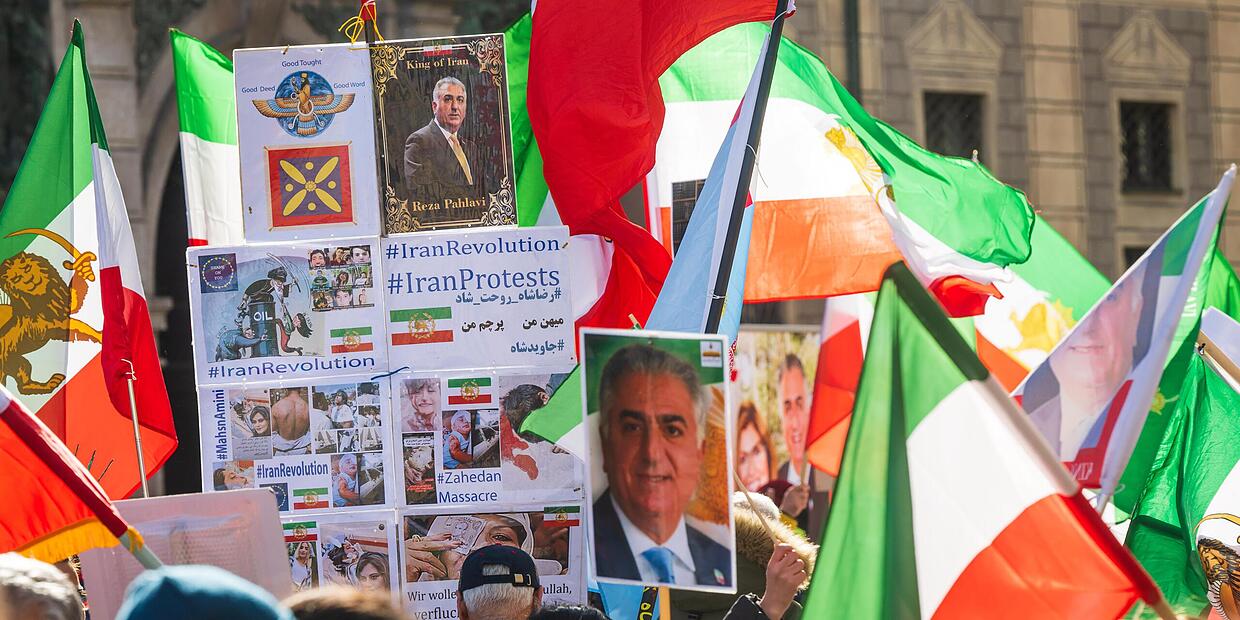 Iran: Schah-Sohn Reza Pahlavi wird zum Hoffnungsträger