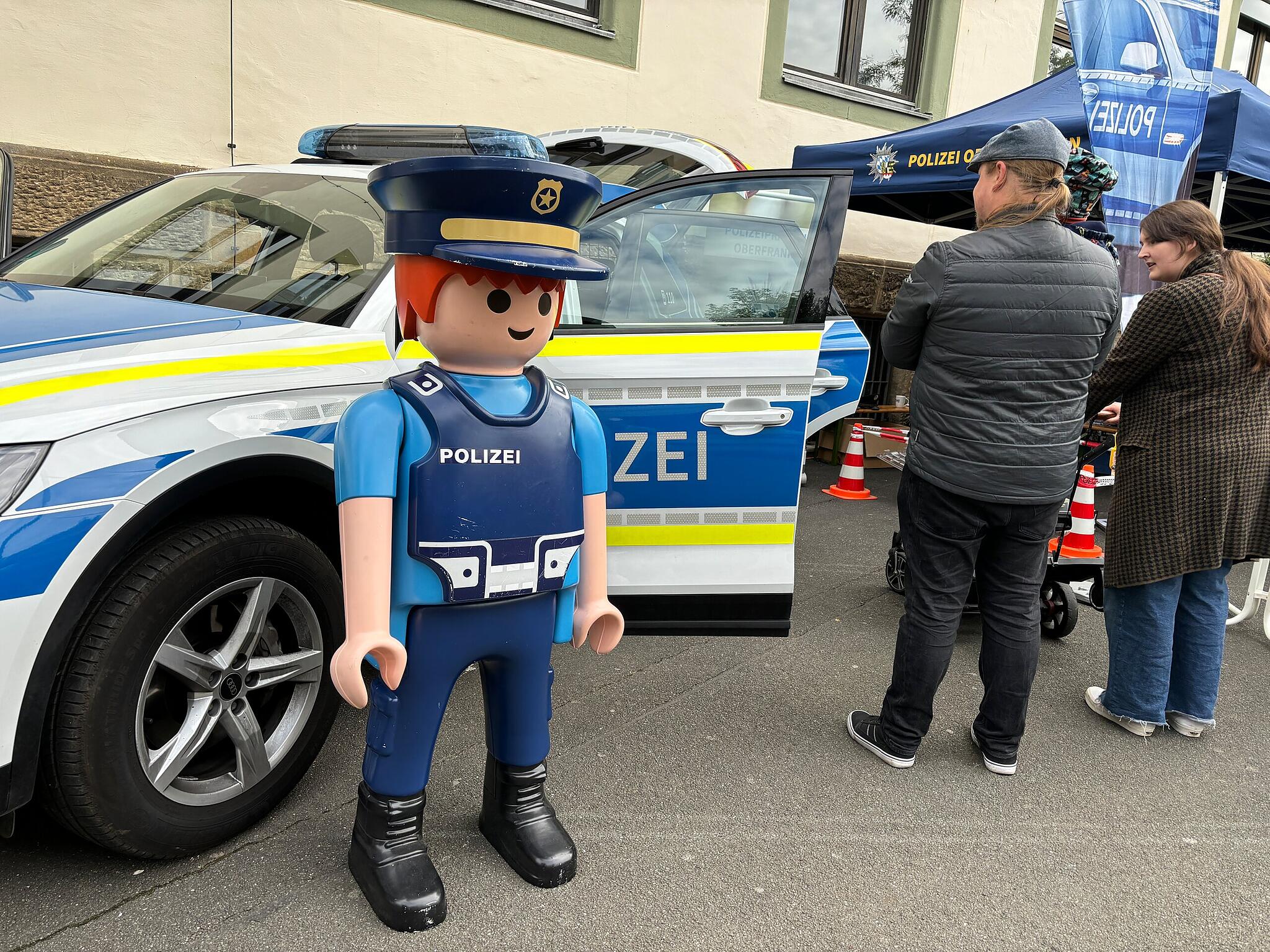 Blaulichtorganisationen veranstalten Tag der Jugend