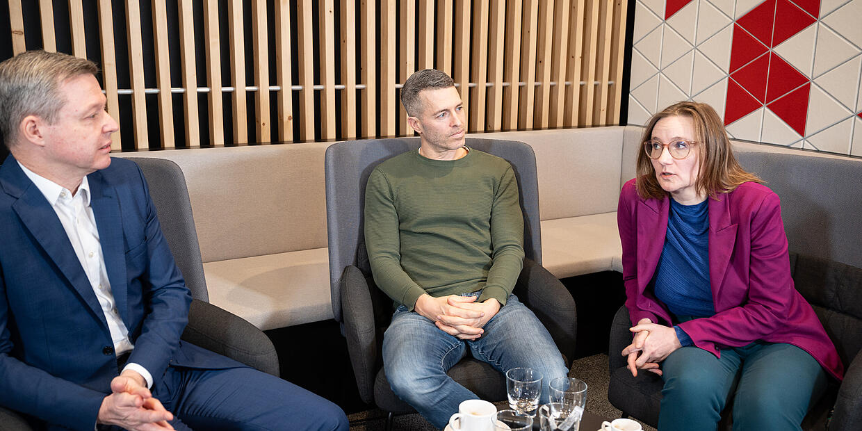 FT-Streitgespräch: Video Lisa Badum und Thomas Silberhorn