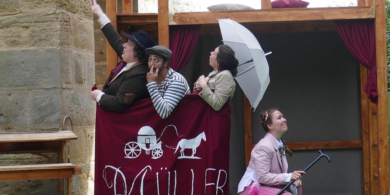 Chapeau Claque Theater Bamberg zeigt Das gestiefelte Kätzchen auf Altenburg