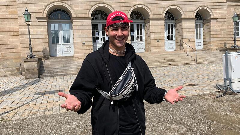 Alpay Santi aus Coburg ist bei YouTube, TikTok, Snapchat und Instagram ...