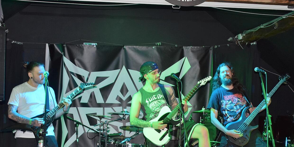 Rock in Oberfranken bringt das Publikum zum Toben: Enni gewinnt mit ...