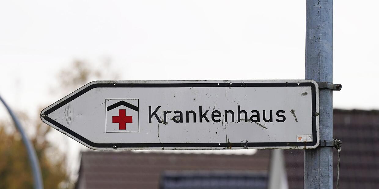Radfahrer stirbt nach Sturz im Krankenhaus