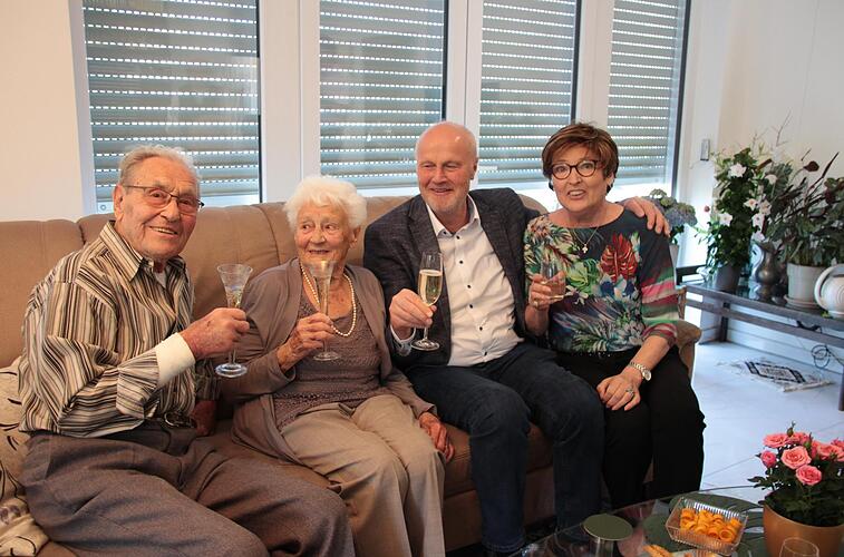 75 Jahre verheiratet: Ehepaar aus Höchstadt feiert die seltene ...