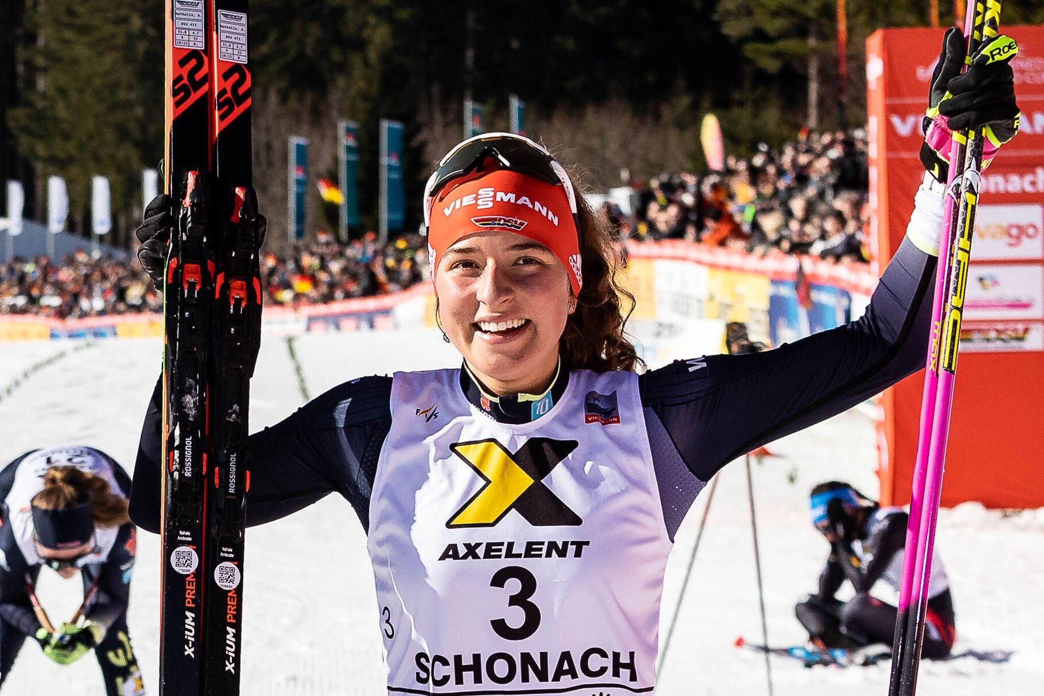 Mit 17: Armbruster trägt deutsche Fahne bei WM