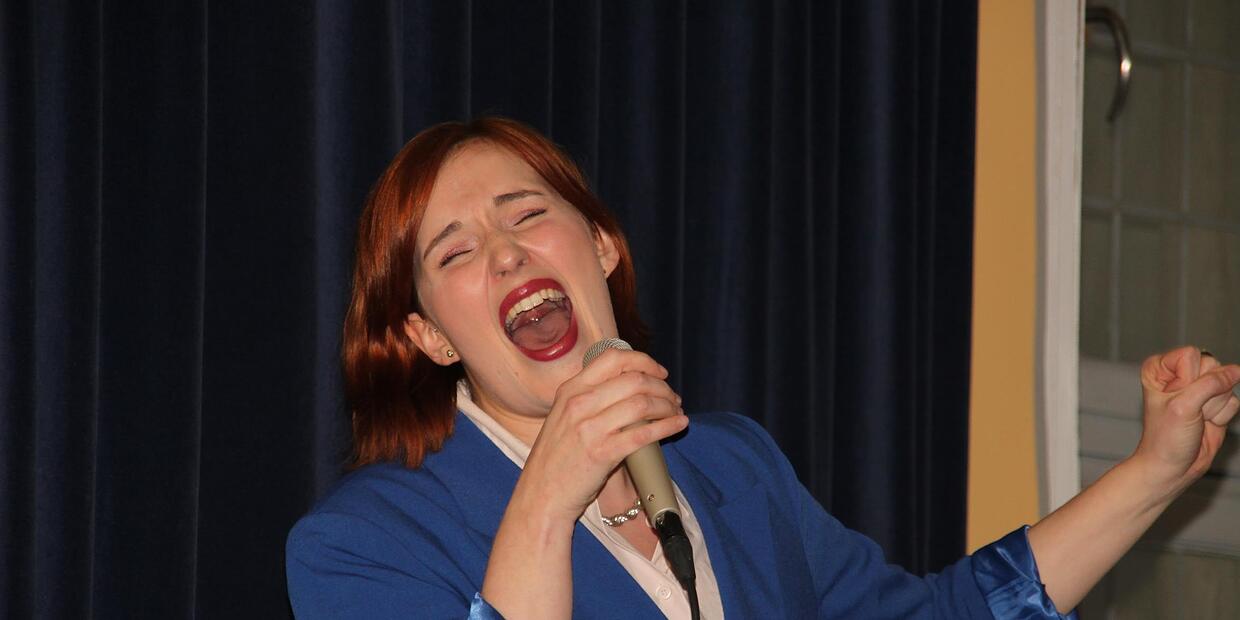 Stimmgewaltiger Auftritt von Laura Mann in Altenkunstadt