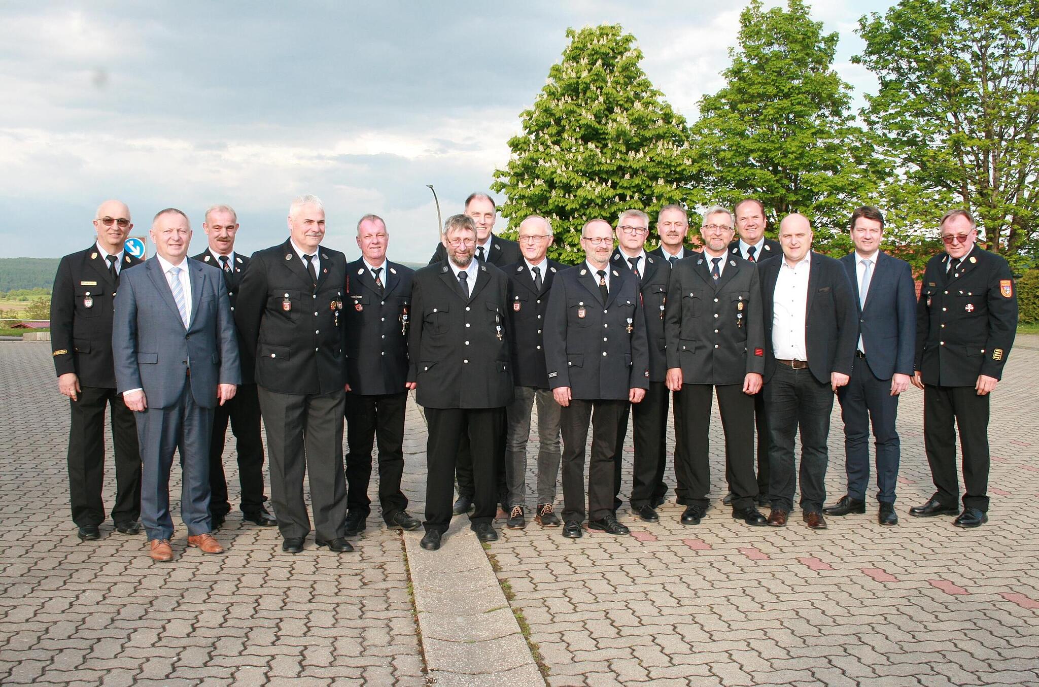 Staatliche Ehrungen gab es für die Feuerwehren aus Burkardroth