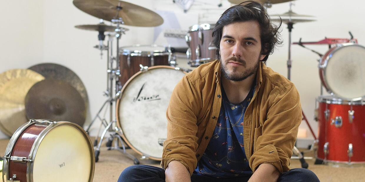 Jazzdrummer Daniel Scholz aus Geroda hat ein Album aufgenommen und spielt in Hamburger Clubs