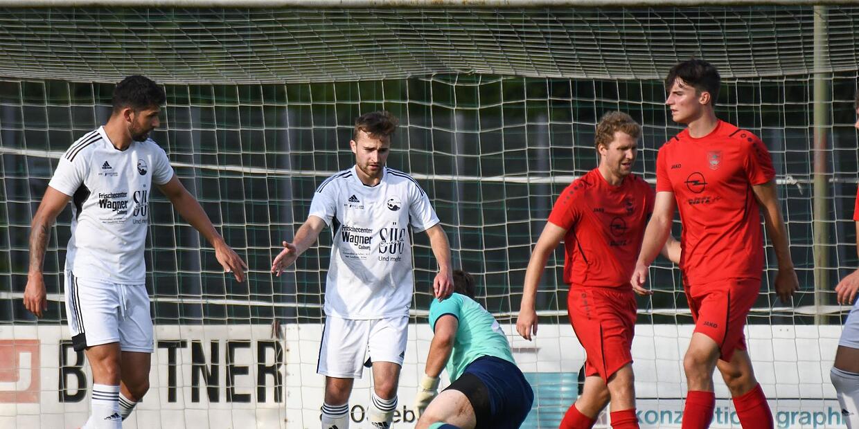Fußball: Bayernliga-Aufsteiger FC Coburg gewinnt Testspiel beim TV ...