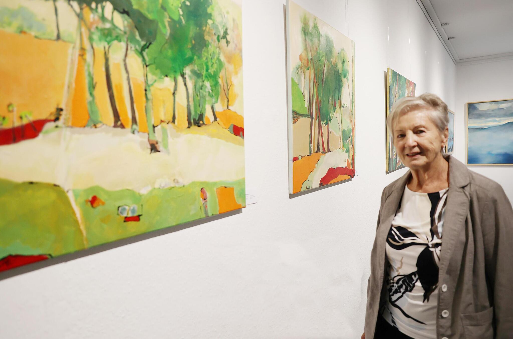 Mainleuser Künstlerin Helga Hopfe schenkt ihren Fans einen Katalog ...