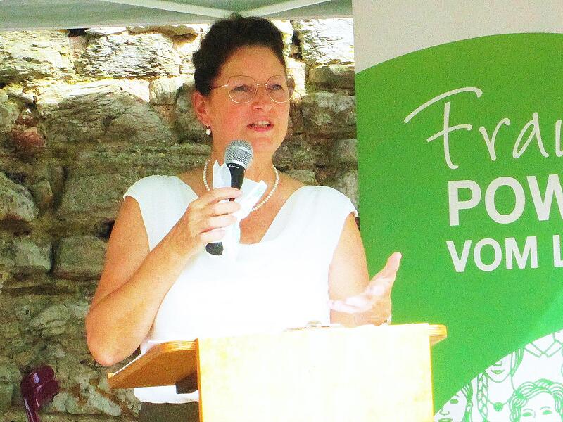 Jubiläumsfeier „75 Jahre Landfrauen“ im Kreis Bad Kissingen auf der ...