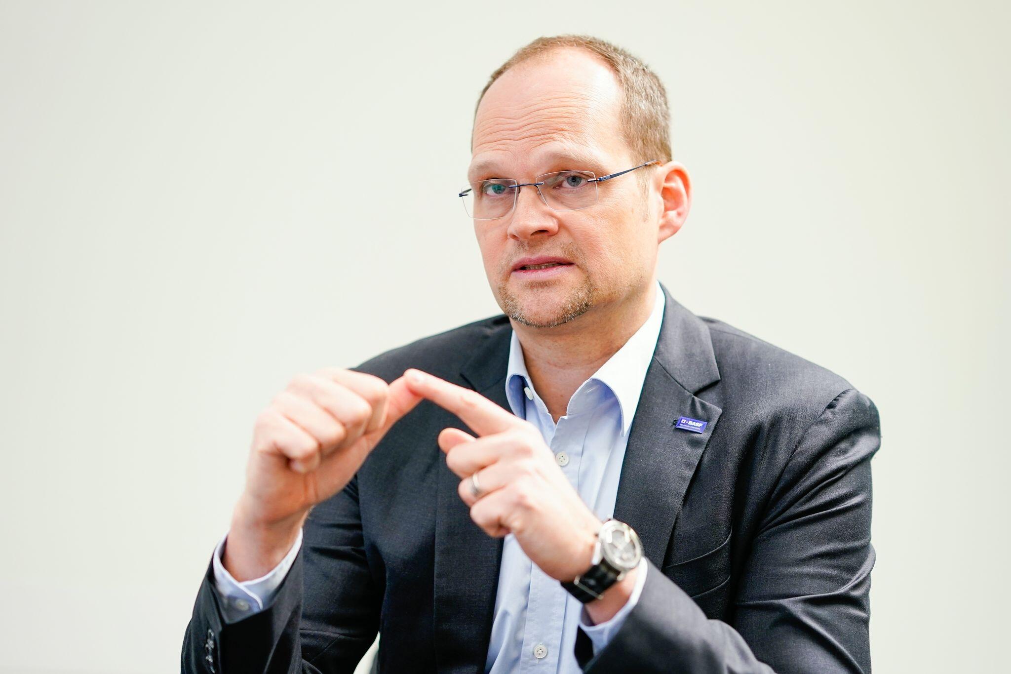 BASF sieht europäische Chemie im Wettbewerbsnachteil