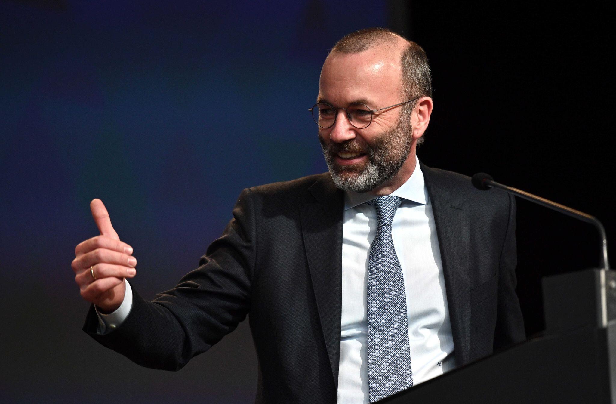 Münchner Europa Konferenz: Waigel übergibt Vorsitz an Weber
