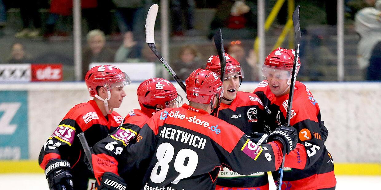 ESC Haßfurt: Hawks empfangen den EV Dingolfing und die Wanderers Germering