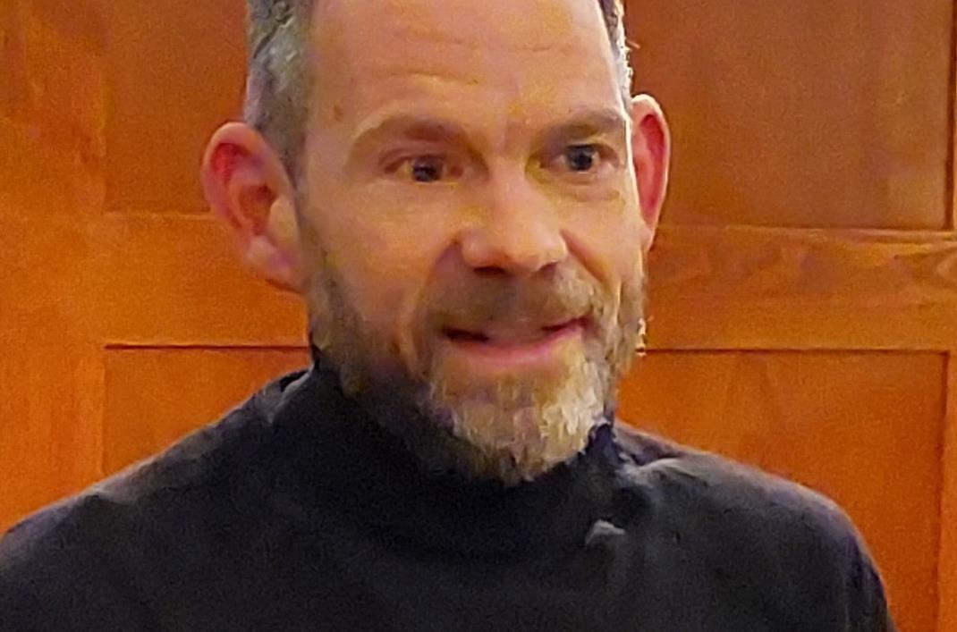 Staatssekretärin Anna Stolz und Landtagskandidat Frank Helmerich von ...