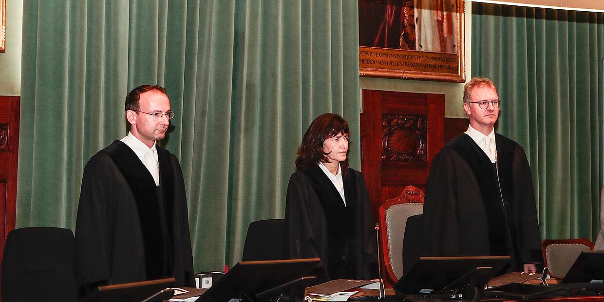 Mordprozess: Im Zeugenstand treffen die Kinder des getöteten Paares ...