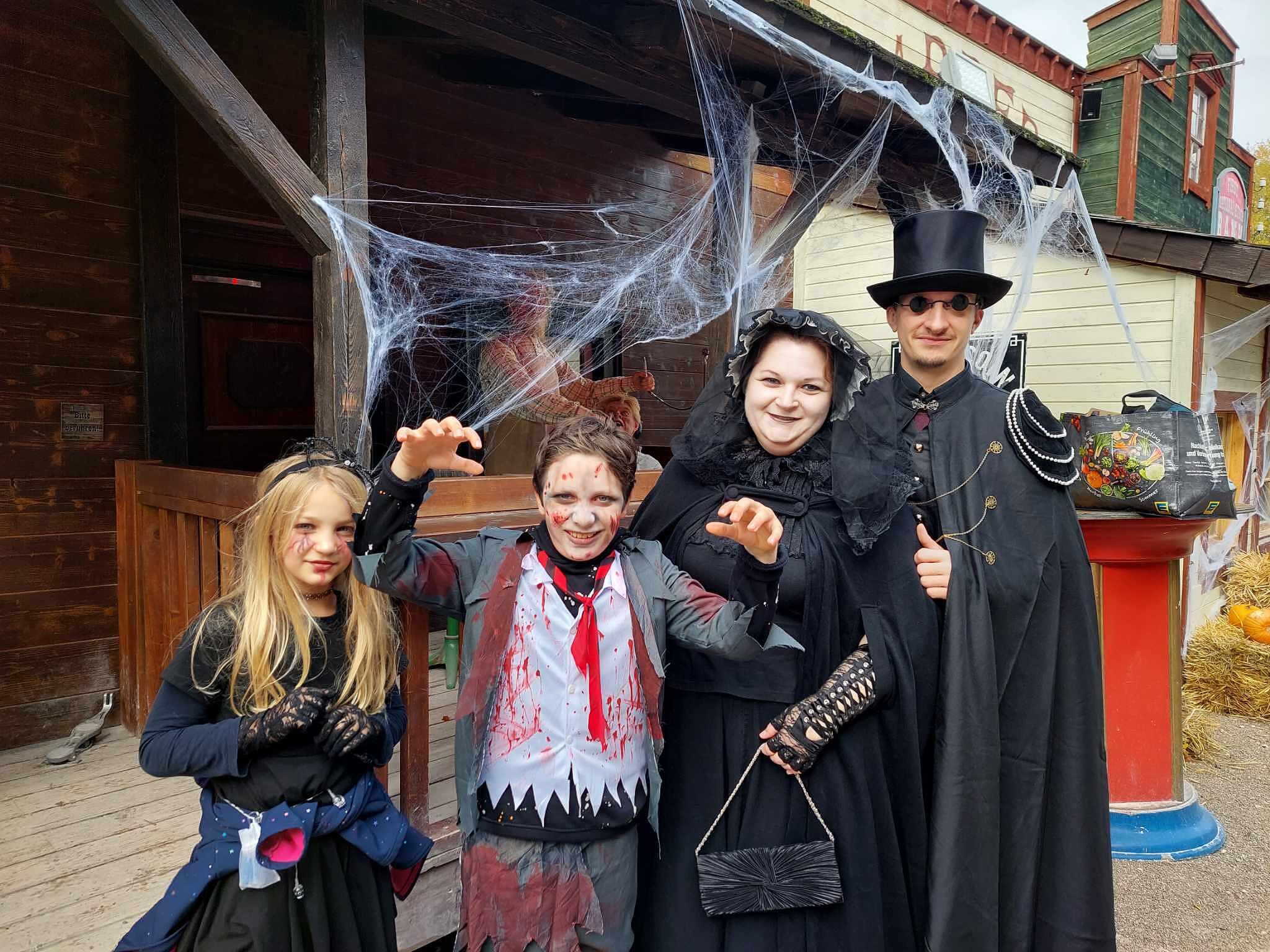 Halloween in Schloss Thurn: Horrorhaus, Voodoo-Wald und viele Attraktionen
