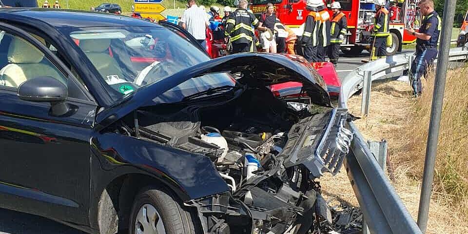 Vier Verletzte bei Frontalzusammenstoß in Kulmbach
