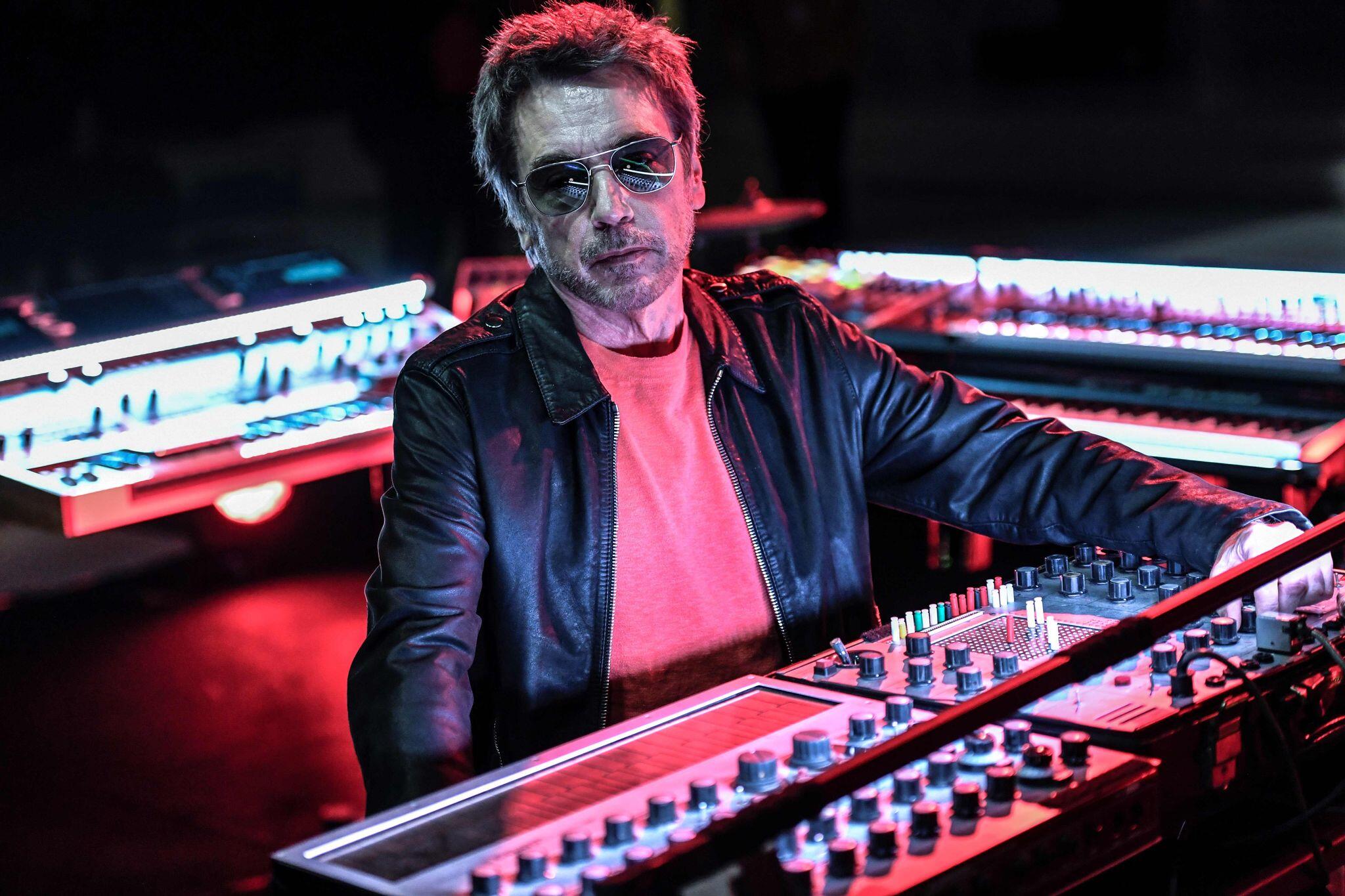 Sound-Magier Jean-Michel Jarre wird 75