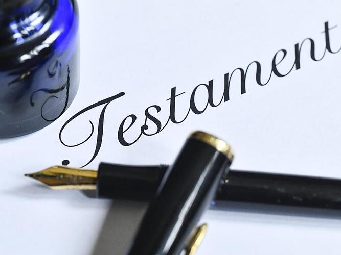 Handschriftliches Testament: Wie werden Ergänzungen wirksam?