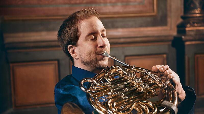 Weltklasse-Hornist Felix Klieser spielt in Gößweinstein