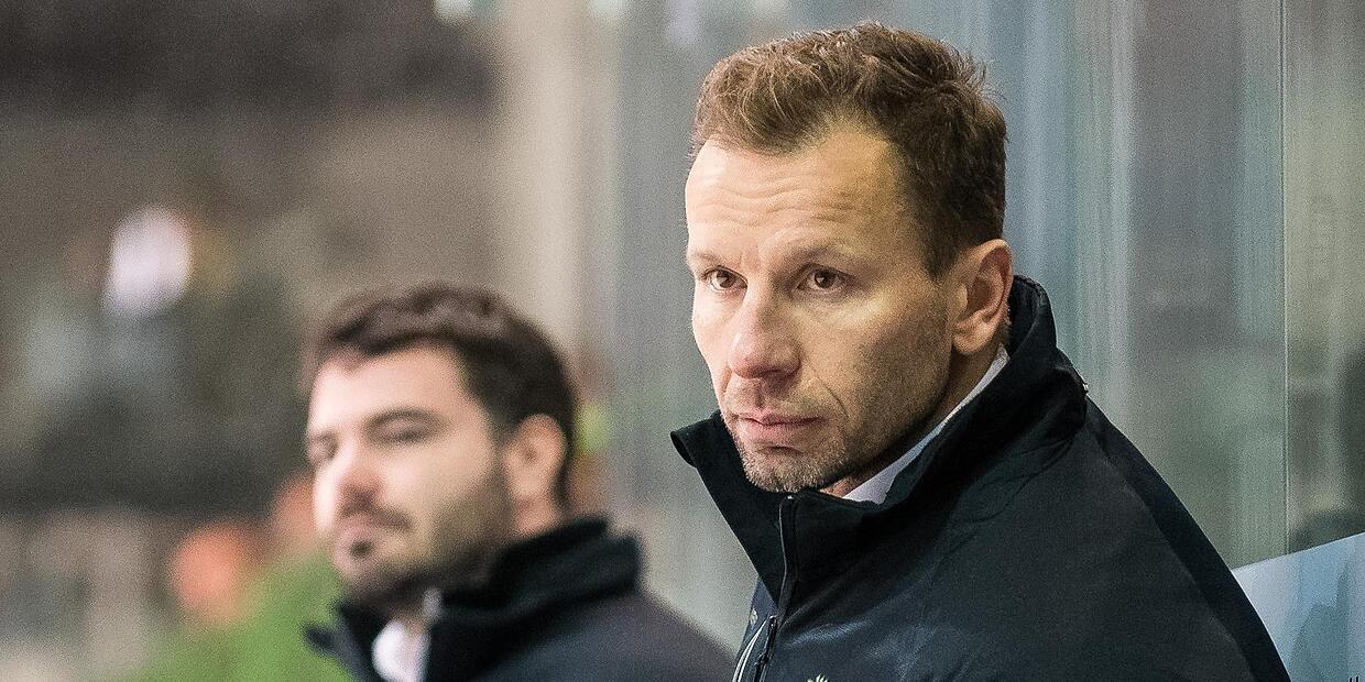 Eishockey Oberliga: Warum Höchstadts Trainer Nemirovsky nicht zur PK ...